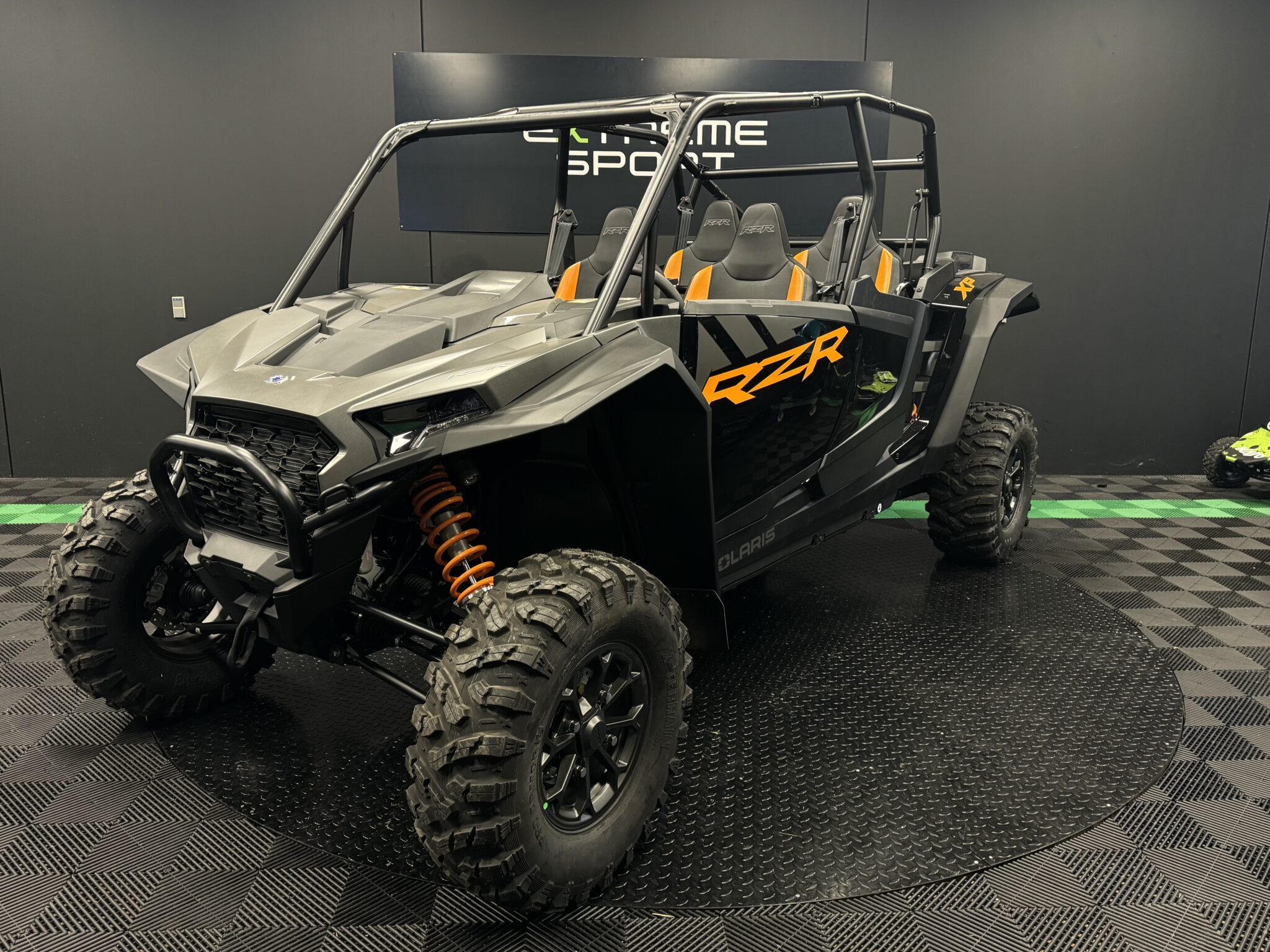 Polaris RZR XP 1000 4-Personers | UTV med 110 hk